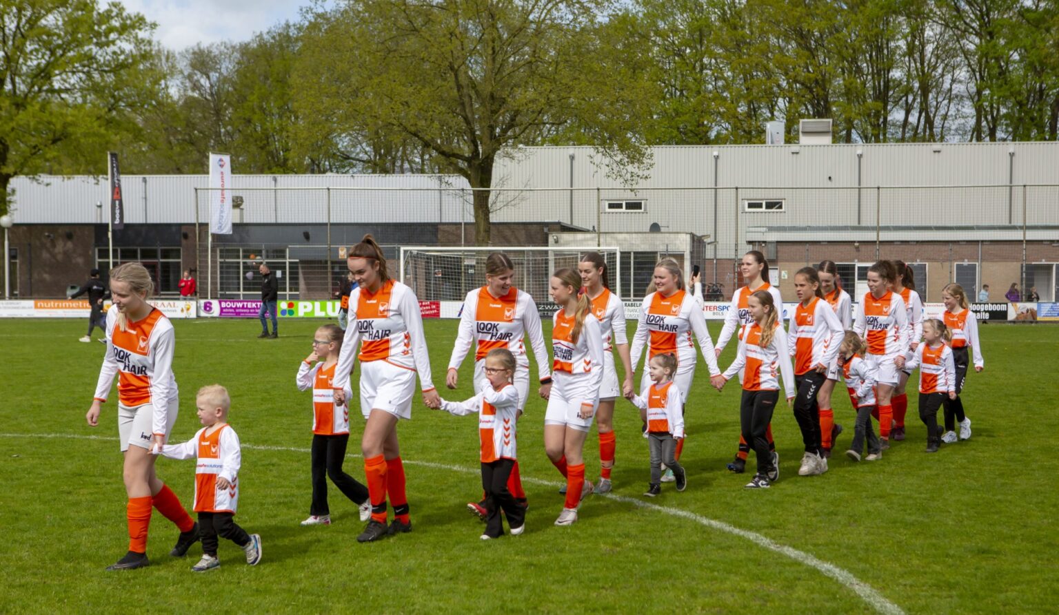 Belangrijke overwinning Lemelerveld, Lemelerveld vrouwen spelen gelijk - Sukerbiet.nl